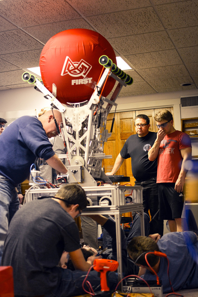 2014 Build Season – Mechanical Mayhem